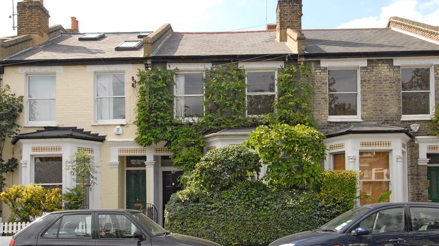 House for sale in Carthew Road, W6 (ref: 29333) - Douglas & Gordon