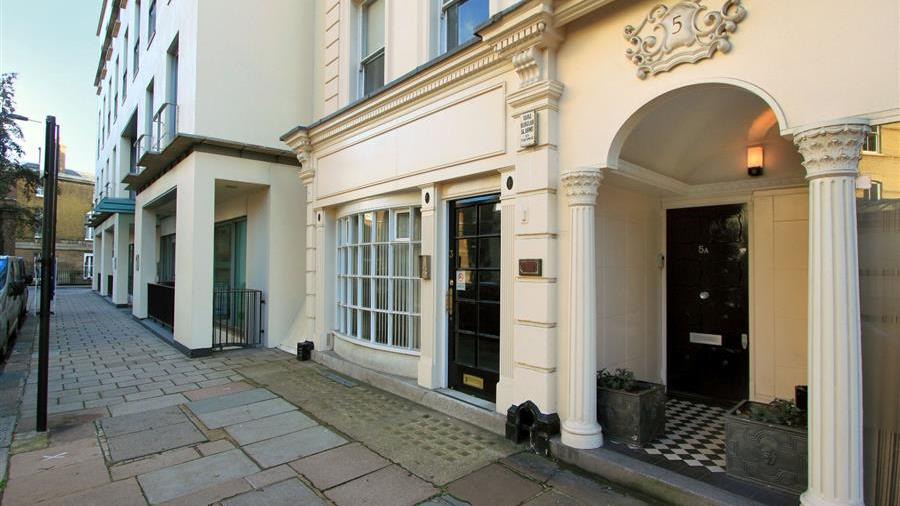 Flat to rent in Beeston Place, SW1W (ref: 30429) - Douglas & Gordon