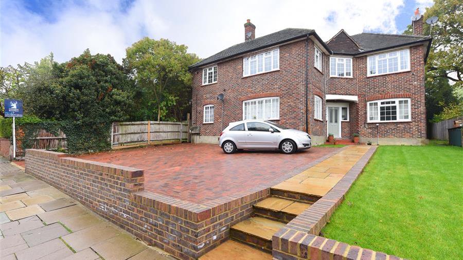 Flat to rent in Albert Drive, SW19 featuring a garden and off-street ...