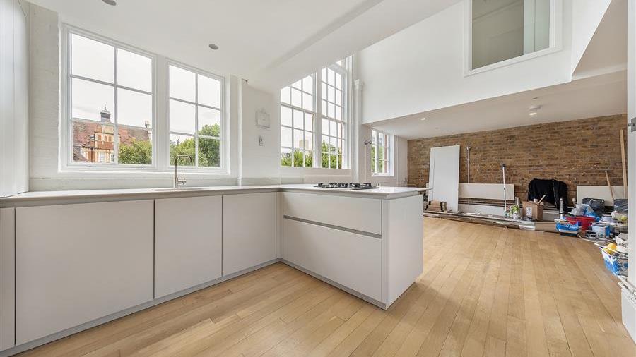 Flat to rent in Old Chesterton Building, Battersea Park Road, SW11 ...