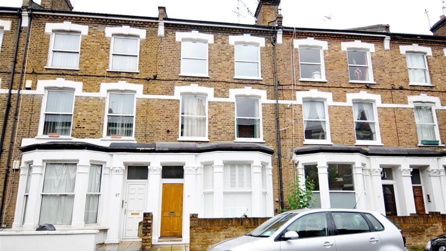 Flat for sale in Sulgrave Road, W6 (ref: 42894) - Douglas & Gordon