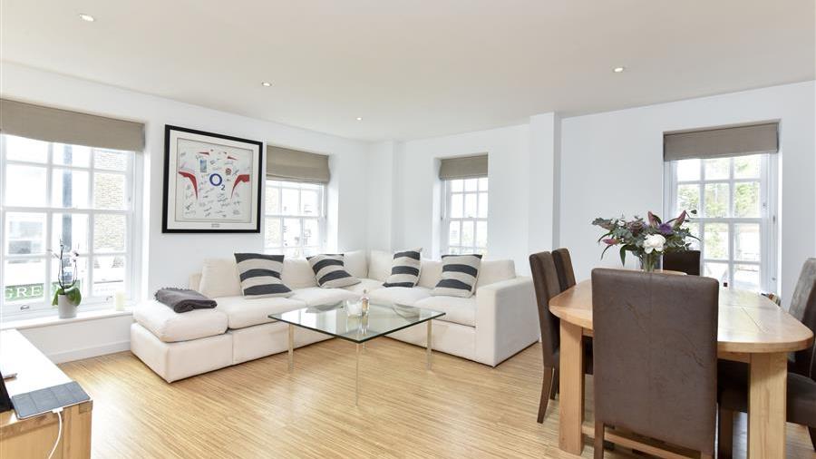 Flat for sale in Wingate Square, SW4 featuring underground parking (ref ...