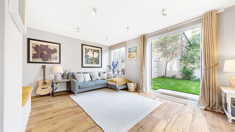 Flat for sale in Bobbin Close, SW4 featuring a garden, a garage and off ...