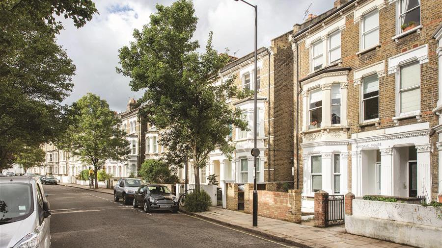 Flat for sale in Saltram Crescent, W9 featuring a roof terrace (ref ...