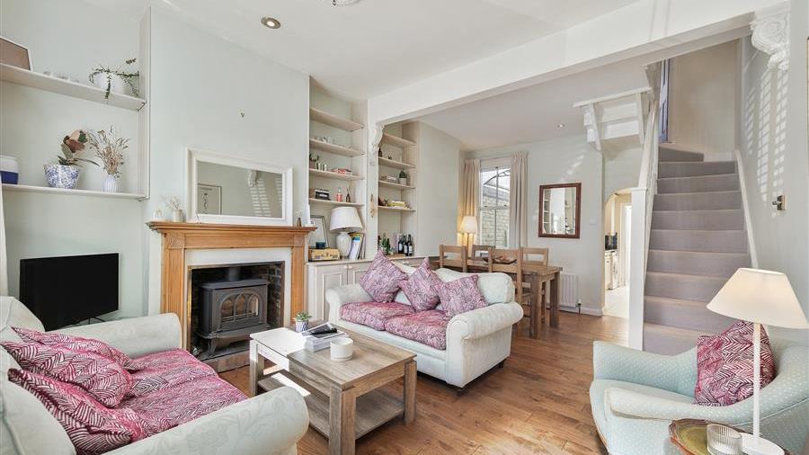 House for sale in Varna Road, SW6 (ref: 61174) - Douglas & Gordon