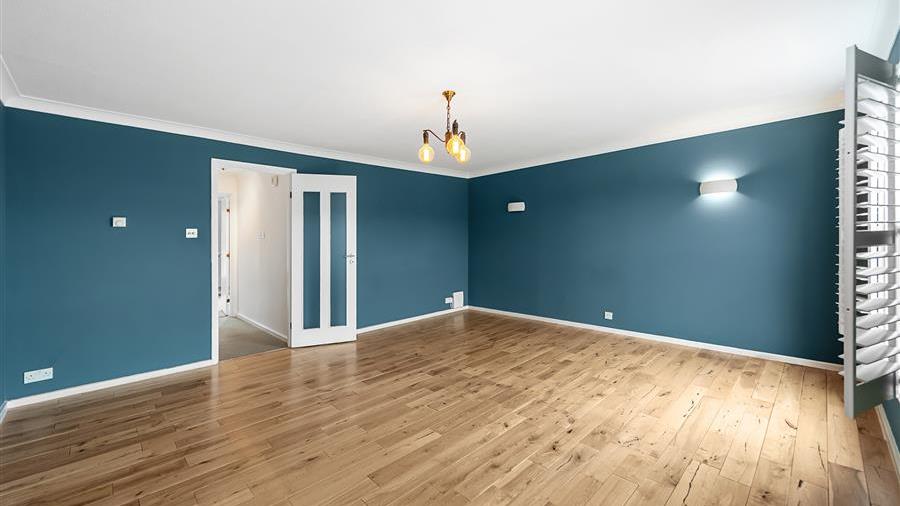 House for sale in Albert Drive, SW19 featuring a balcony and a garden ...