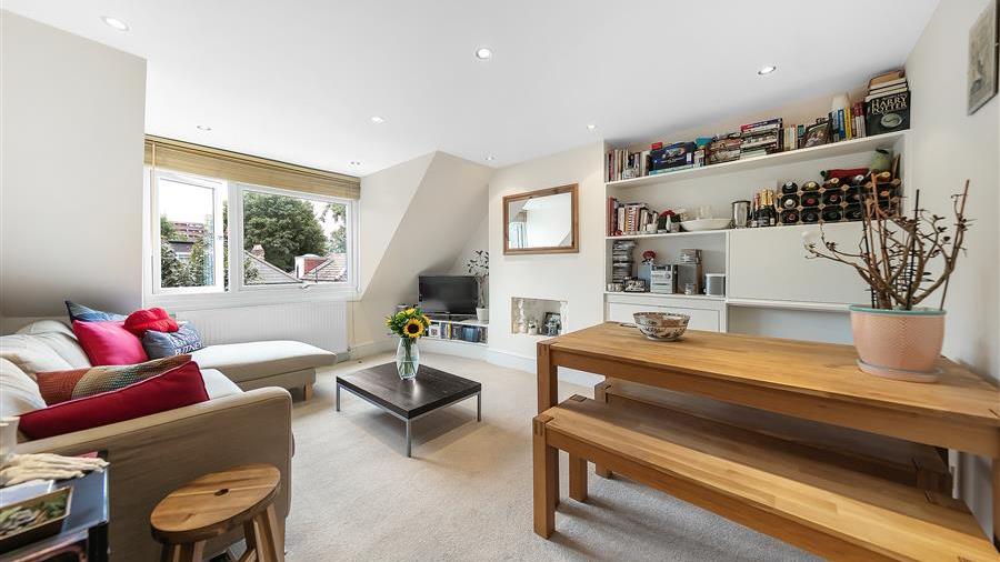 Flat for sale in Werter Road, SW15 (ref: 69687) - Douglas & Gordon