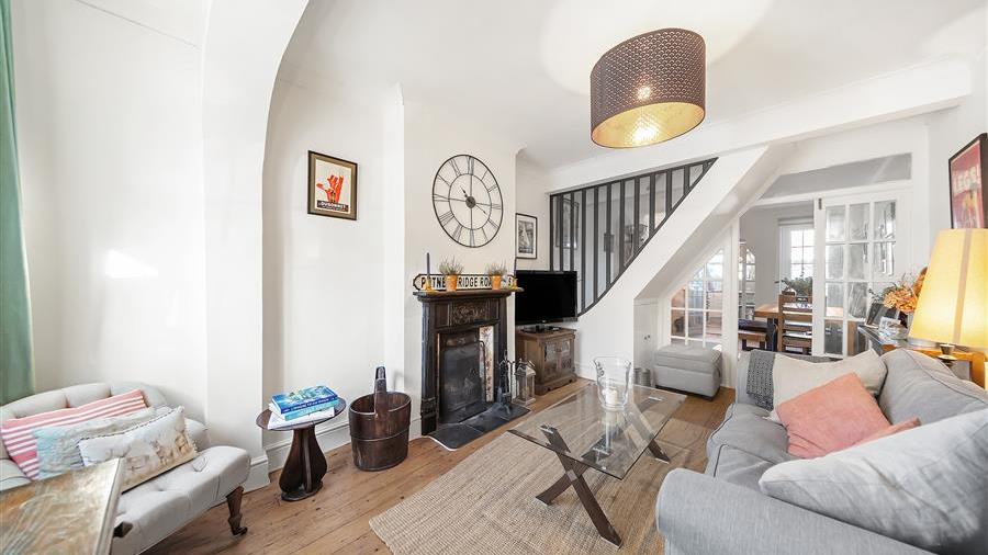 House for sale in Meopham Road, CR4 featuring a garden (ref: 71521 ...