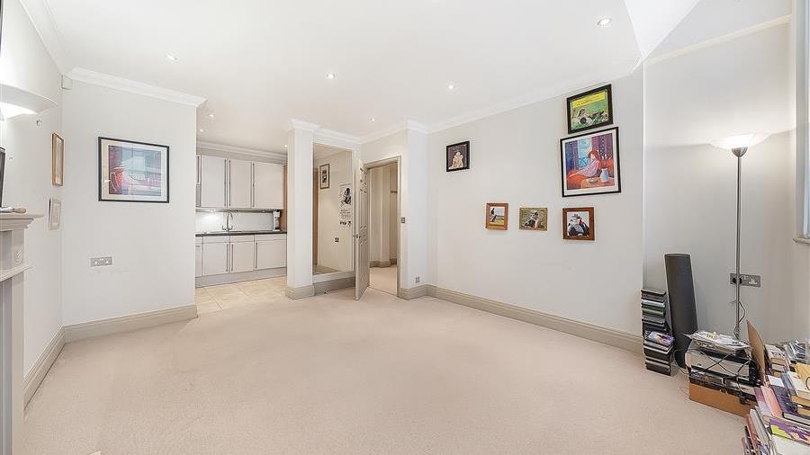 Flat for sale in Westmoreland Terrace, SW1V featuring disabled access ...