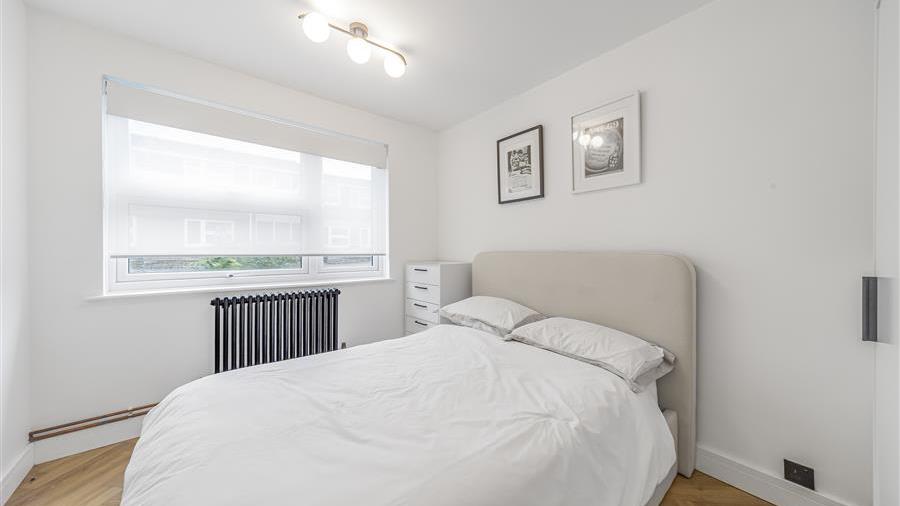 Flat for sale in Larch Close, SW12 (ref: 79537) - Douglas & Gordon